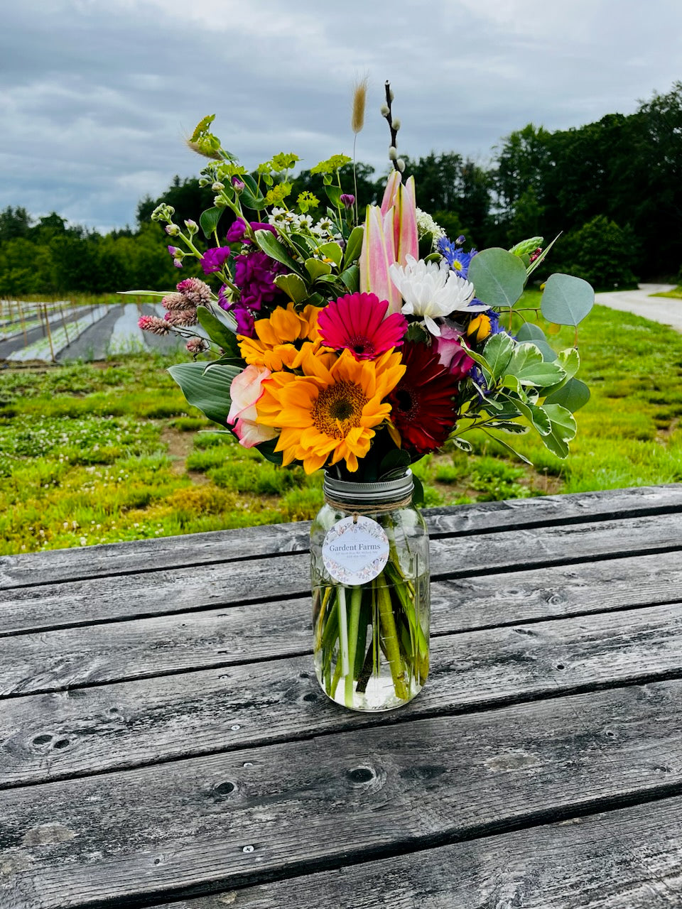Floral Pick-Me-Up Arrangement – Gardent Farms